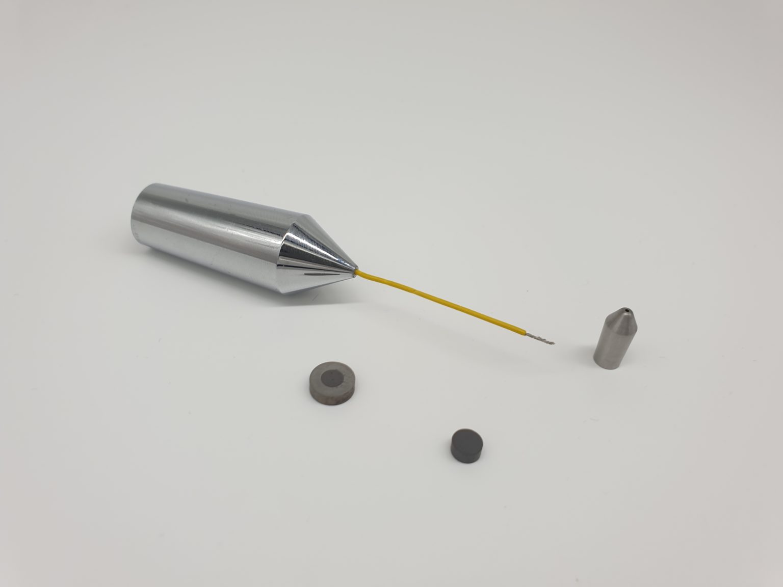 Diamond tipped guides from 0,10 to 5mm high concentricity